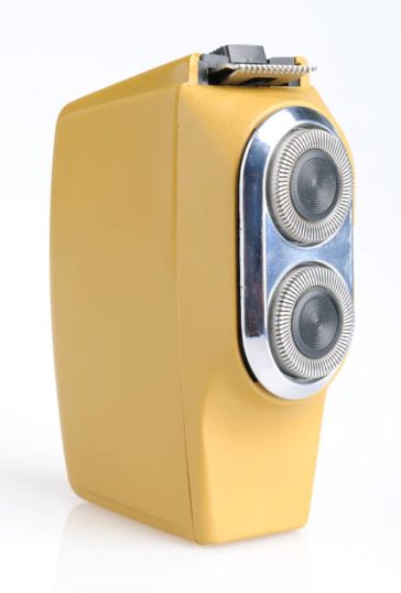 The 2 Different Types of Electric Shavers (Buying Guide) – Headcurve